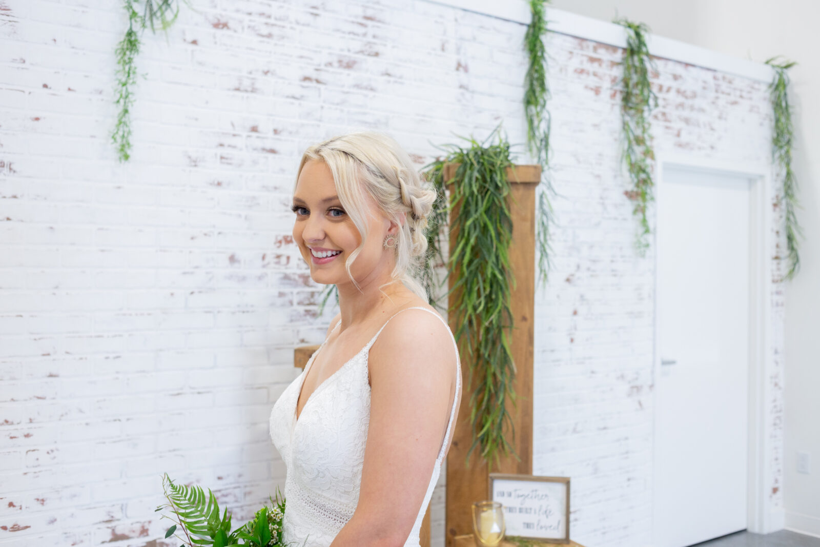 Best Hair and Makeup Artists for your Wedding | Vendor Feature Series ...